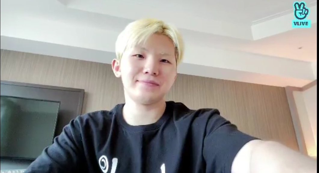 Liveomg Rising Live OMG Event On Twitch Features Daisy YYY | TikTok