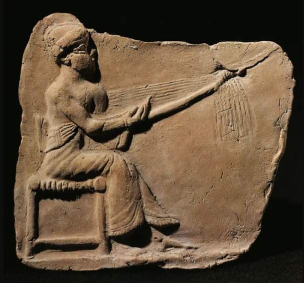 Ancient Sumerian Women Clothing