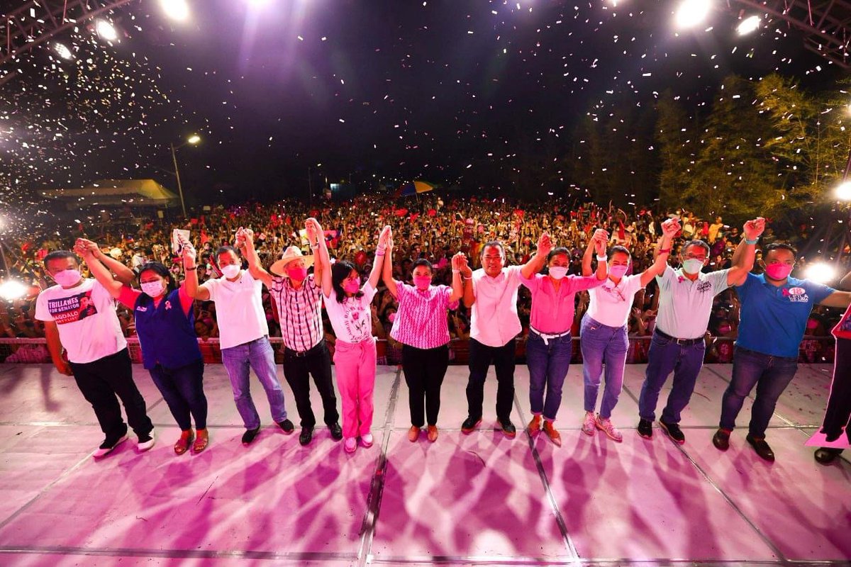 LOOK: Presidential candidate Vice President Leni Robredo stages one of ...