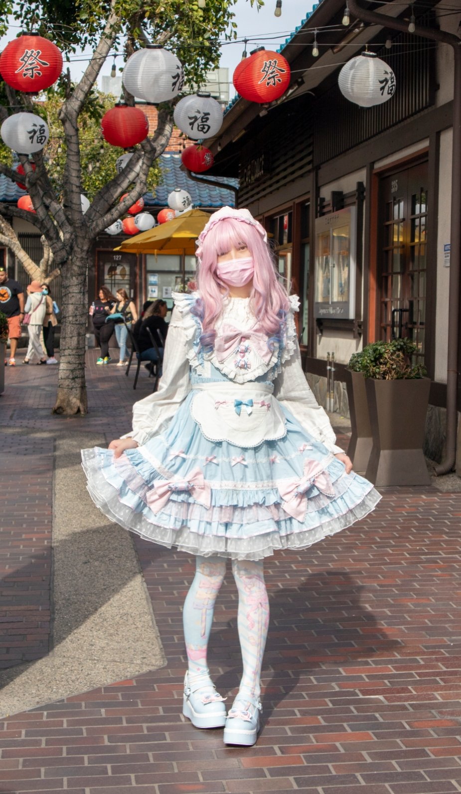 HimeUzuki on Twitter: "小偶像（？大雾x）突然出现在Little Tokyo！ 📷: @Alice__486 #lolita #lolitadress # ...