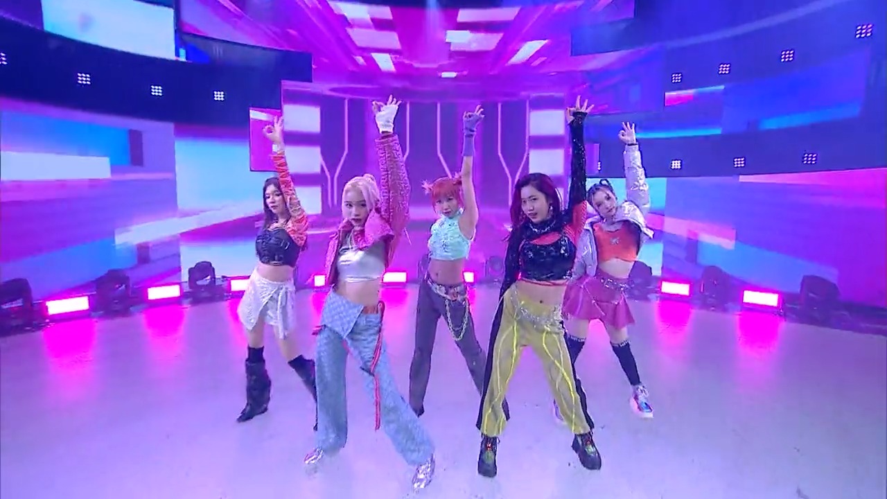 TPOP Stage on Twitter: "เพลง MULTIVERSE (มัลติเวิร์ส) ศิลปิน RedSpin #RedSpin # ...