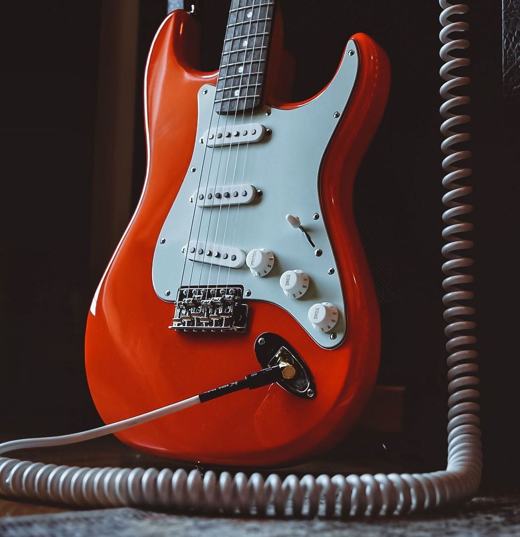 Red Fender Stratocaster Wallpaper