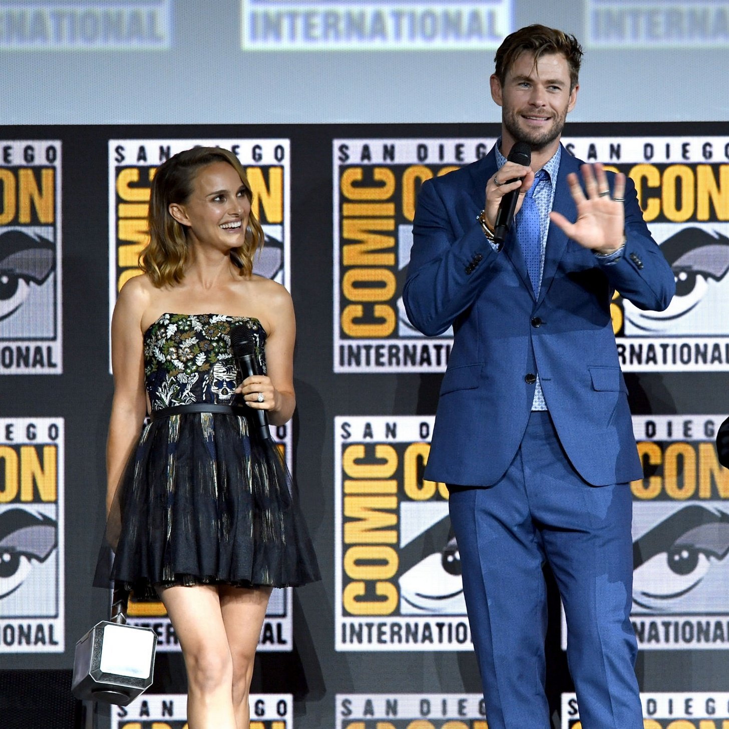 Natalie Portman And Chris Hemsworth Height