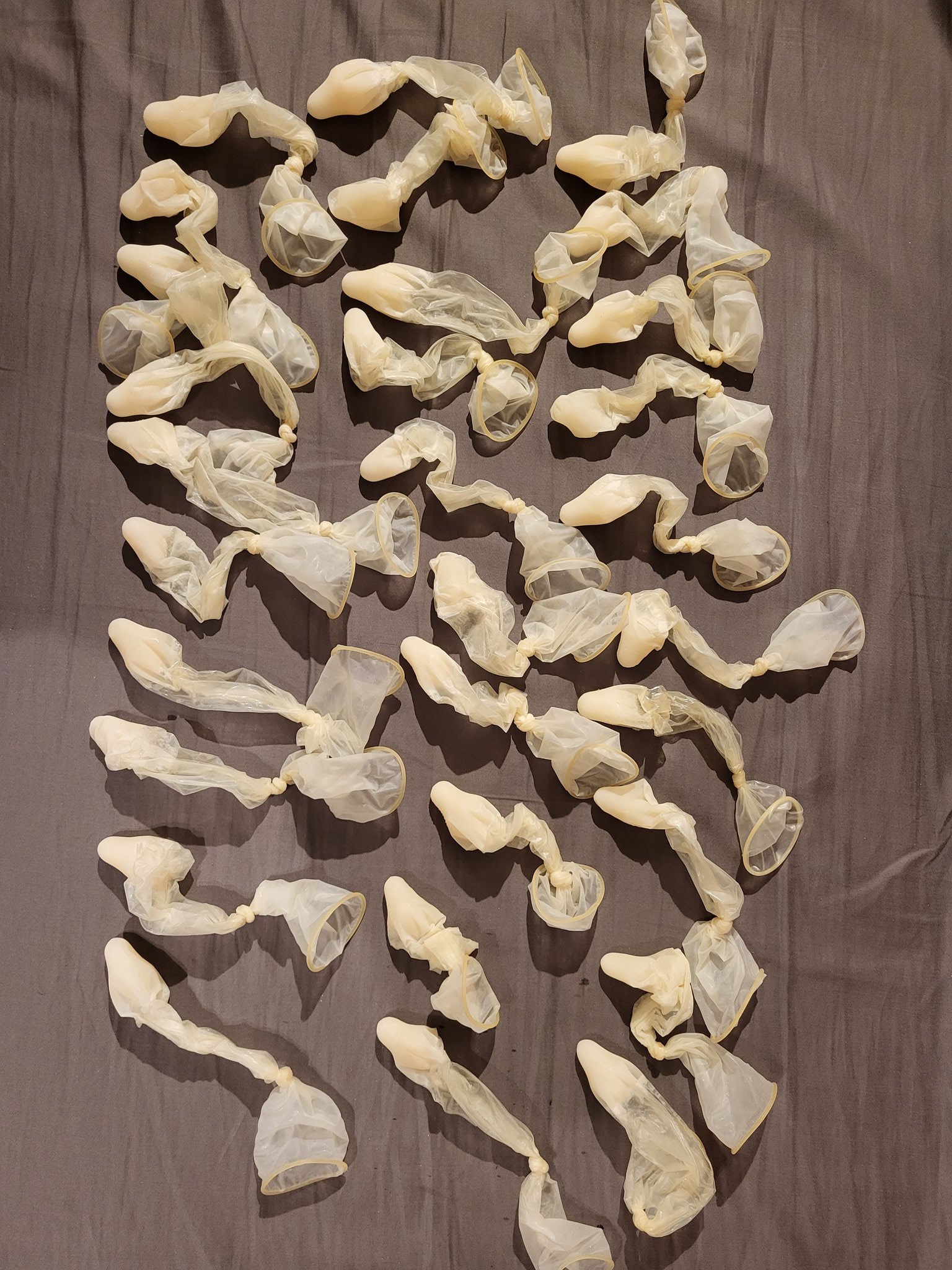 Spunkylevisjeans On Twitter 30 Filled Condoms Gives Almost 1 5 Dl Of