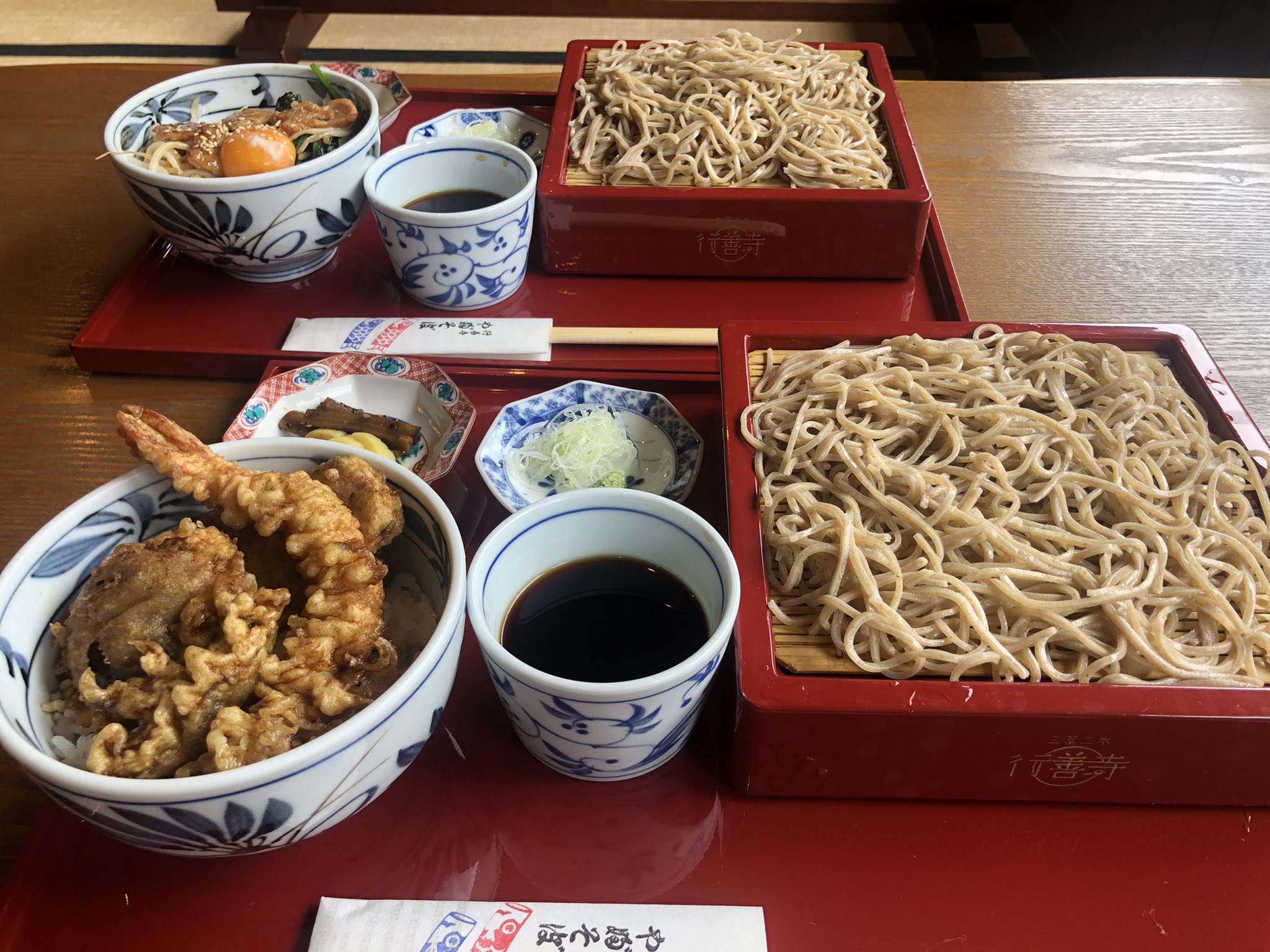 こうへい（Kouhei Ito） on Twitter: "割と近くにあるまだ来たことがなかった蕎麦屋が着いてる温泉に来た。美味しいお蕎麦でした。ミニ天丼、ミニ上シロ丼付きセット。 https ...