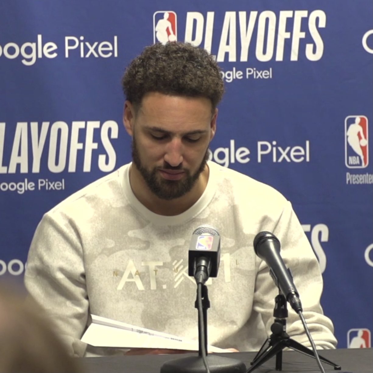 Whitley Sandretto On Twitter Klay Folds A Paper Plane And Says He s whitley-sandretto-on-twitter-klay-folds-a-paper-plane-and-says-he-s