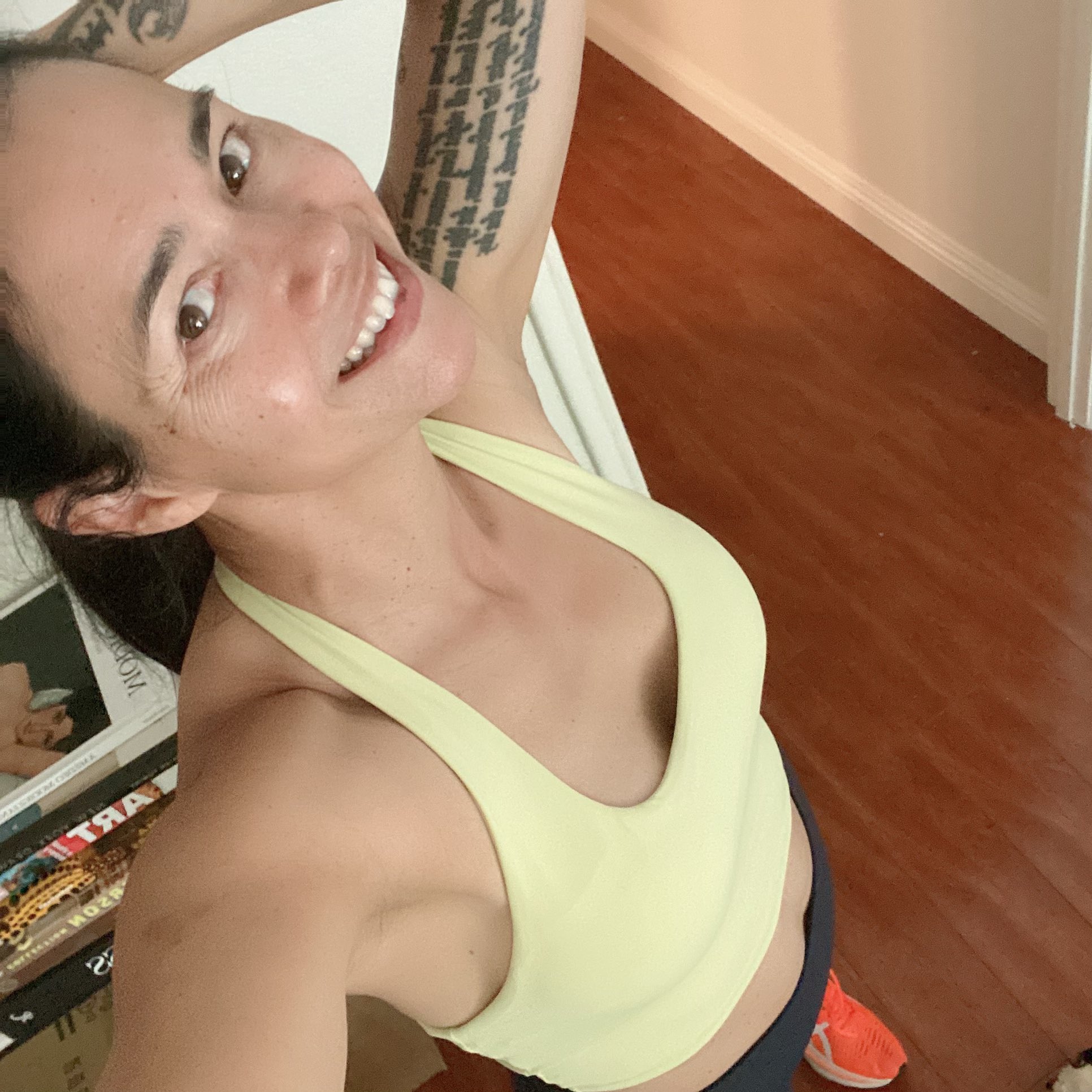 Dana Vespoli on Twitter: "All worked out & ready for fun💋 https://t.co/iQupWbt3mP https://t.co ...