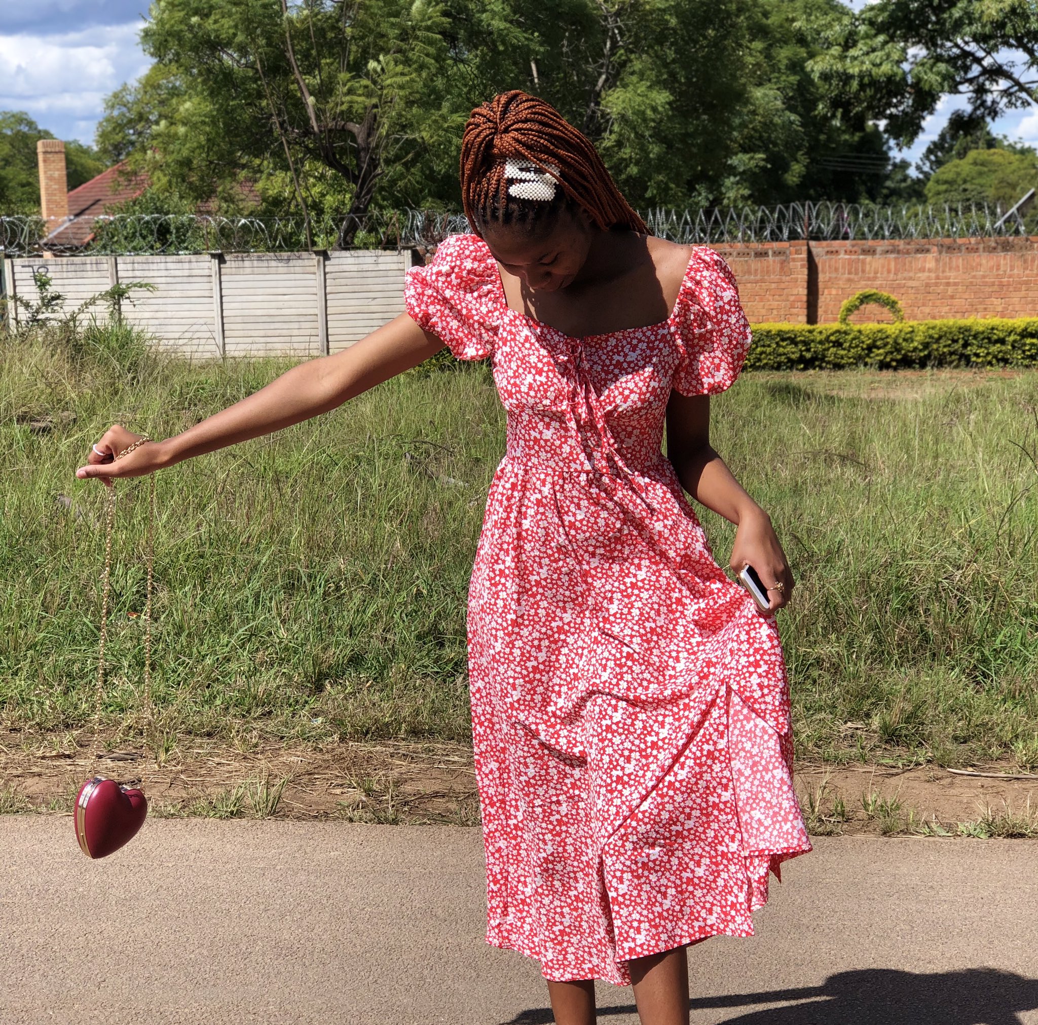 Buhle Sibanda on Twitter: "Lady in Red ️🤌🏽 https://t.co/bAToXJKYsK" / Twitter
