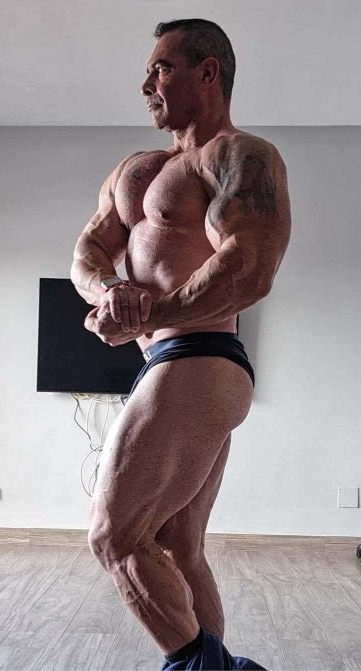 MuscleColtStar (MCS) 43K ️ Thanks on Twitter: "I wanna hug muscle daddy Pedro Rodriguez 😍 ️ ...