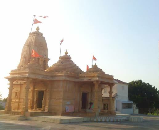Bhadreshwar is one of most important historical places of Gujarat. In ...