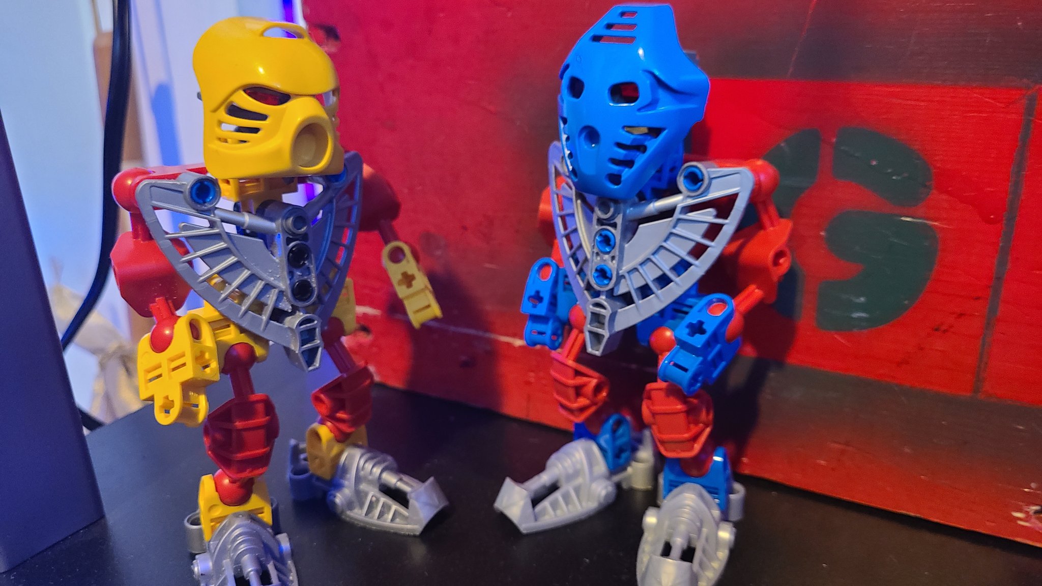 Tallie Lintra Simp Account on Twitter: "@keffals Elon Musk may own Twitter but how many ...