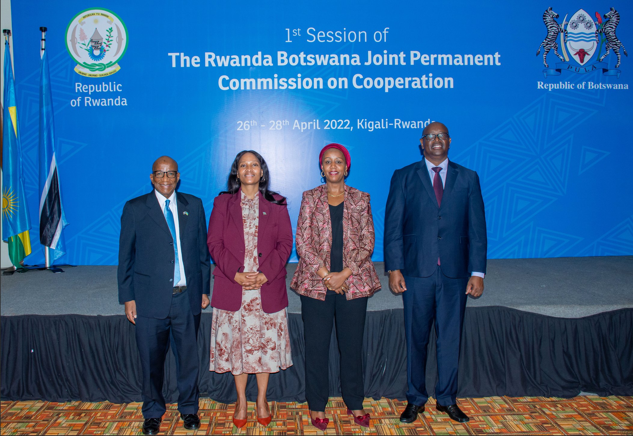 Mukamunana Annoncee (@MukamunanaAnno1) / Twitter