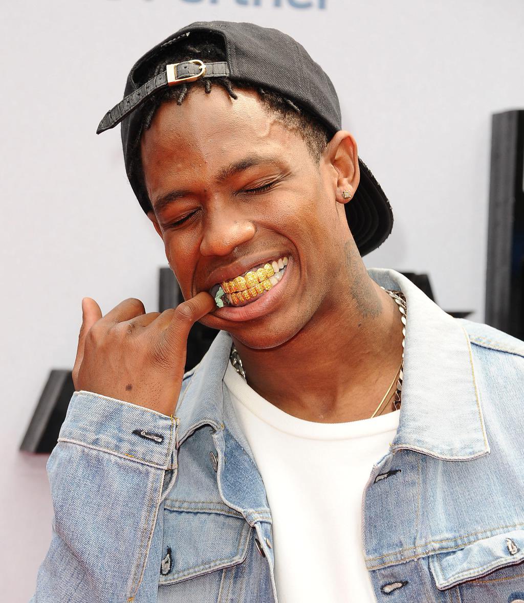 Travis Scott Grill