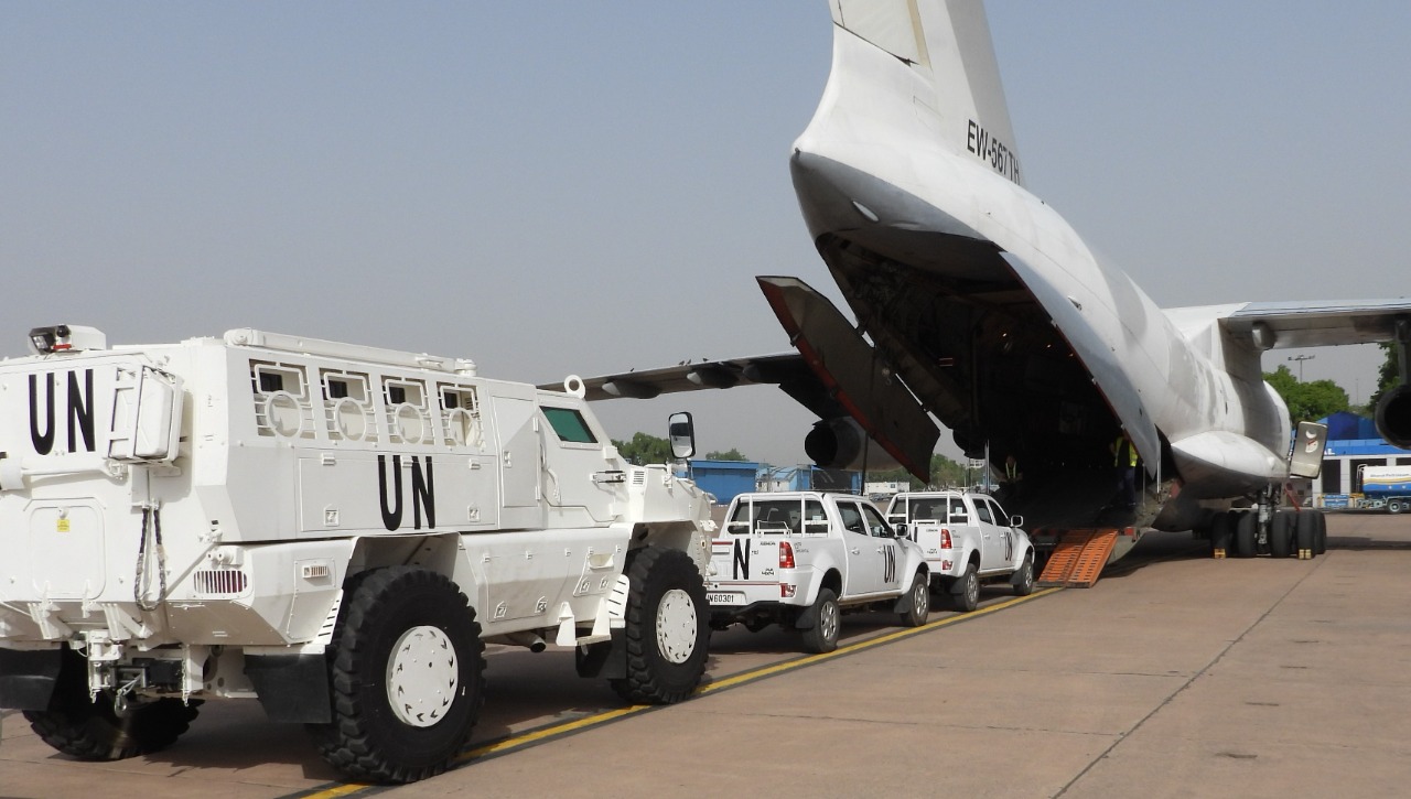 Defence Decode® on Twitter: "Kalyani M4 Armoured Personnel Carriers & TATA Xenon light vehicles ...