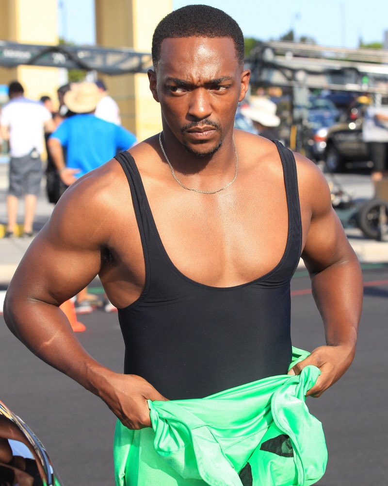 Fit Famous Males on Twitter: "Anthony Mackie 😍🔥 https://t.co/G5mXMJcw4z" / Twitter