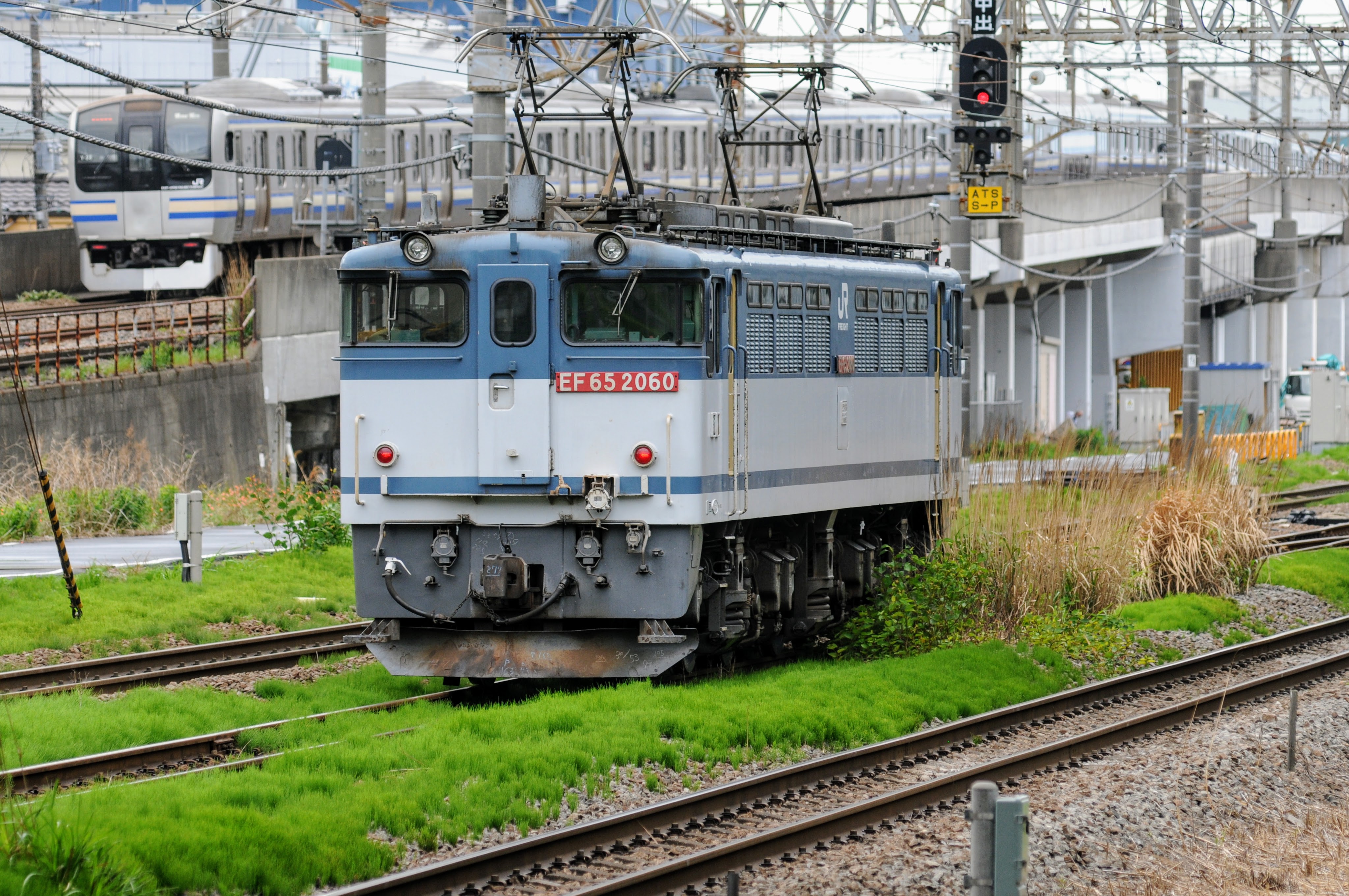 satoru_8888 on Twitter: "2022/04/27 試単6991 EF65 2060 割畑を4072レ通過後に出発しました。 https://t.co/O5pFN7LLUM ...