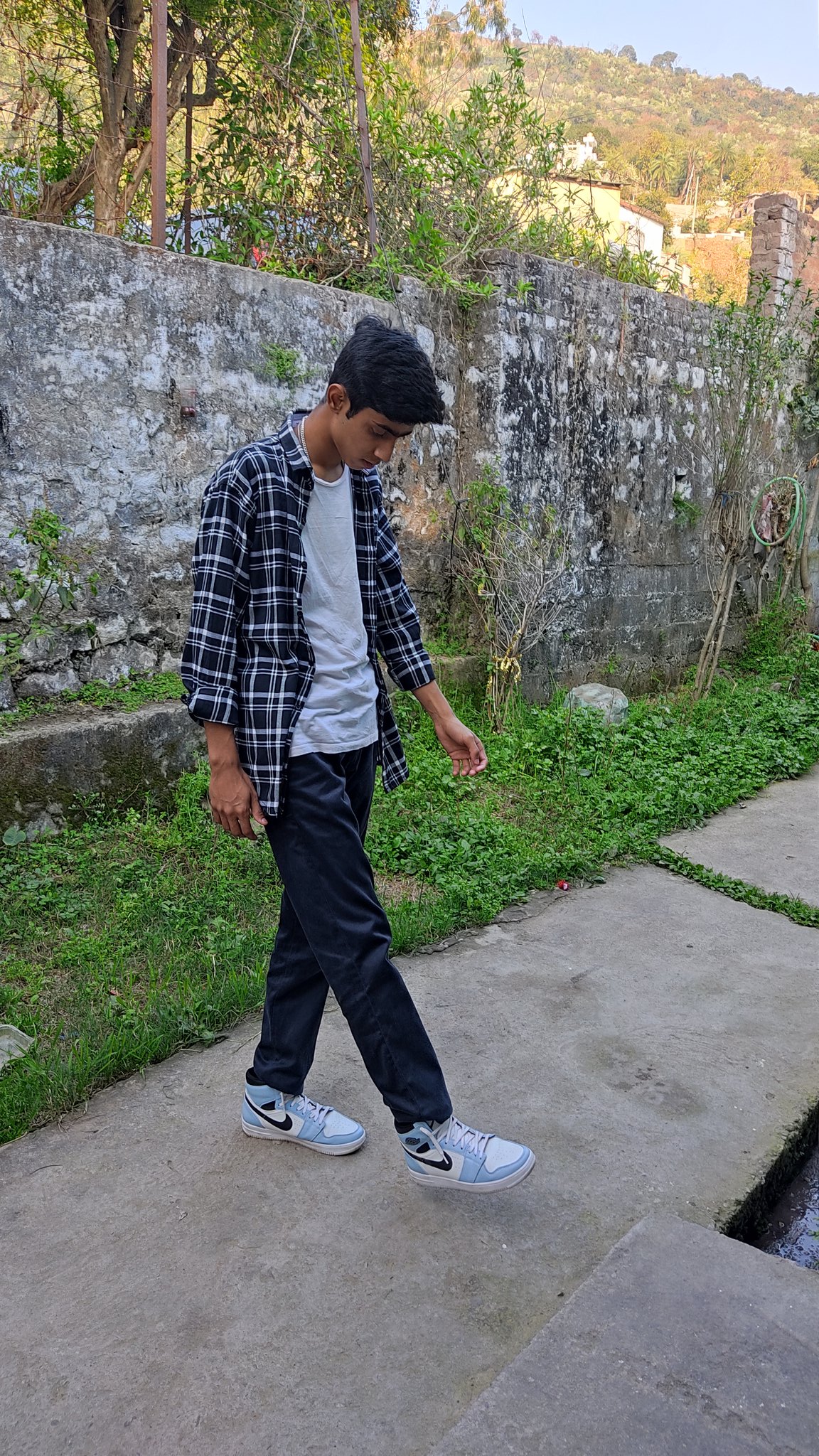 Rudraksh Mahajan (@RUDRAKSH_2004_) / Twitter