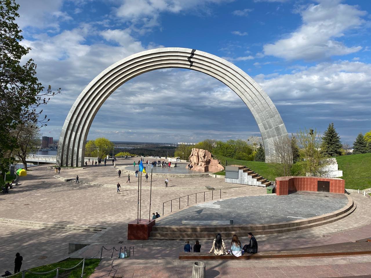 Euromaidan Press On Twitter Kyiv Dismantled The Soviet Monument
