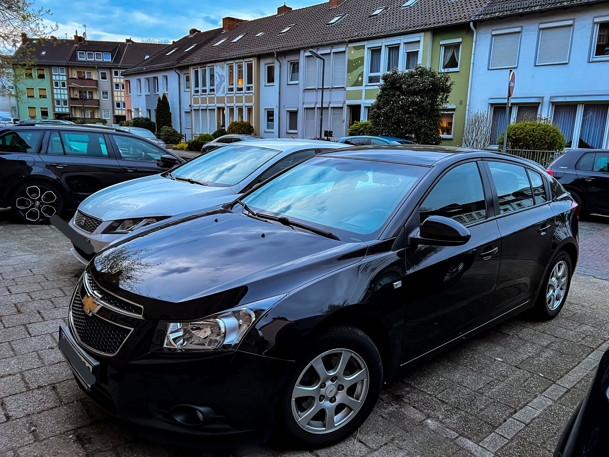 batyanya wombat💙💛 on Twitter: "мы купили на днях машину, я скинула матери эти две фотки. на что ...