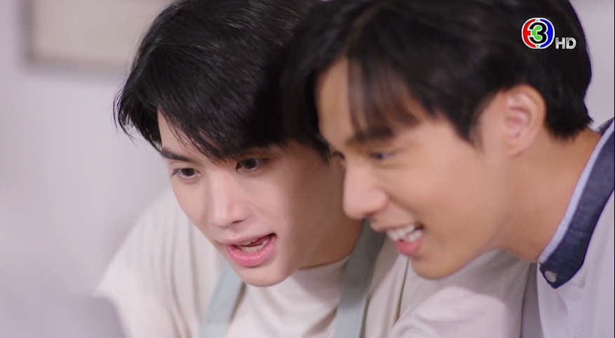 Ch3Thailand on Twitter: "Holiday Pastry ก็มา ยอมใจในความขายของเก่ง นี่มันไม่ใช่เต้าหู้หนิ น่าจะ ...