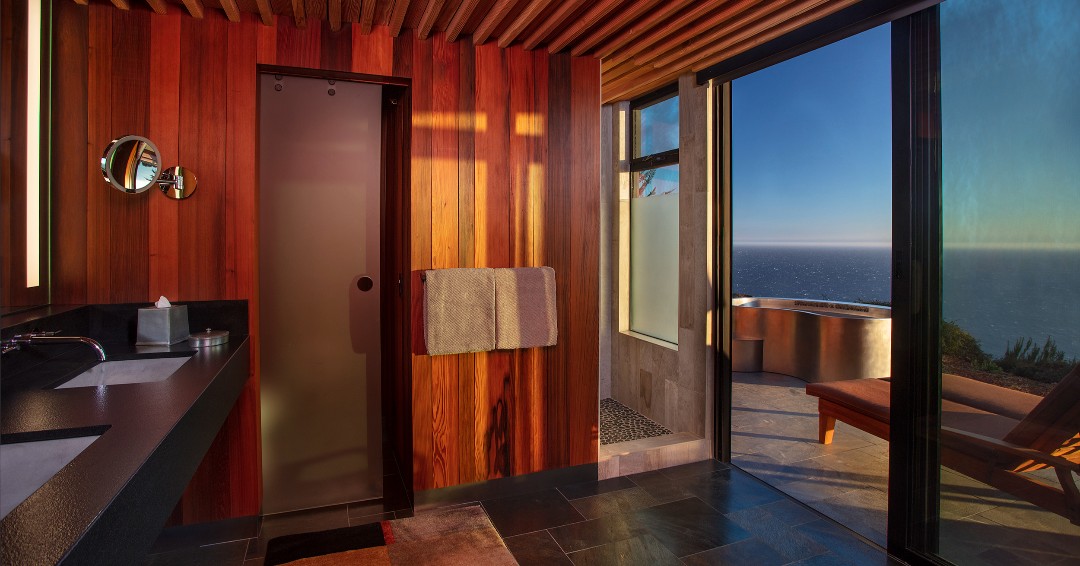 Does Post Ranch Inn Allow Dogs