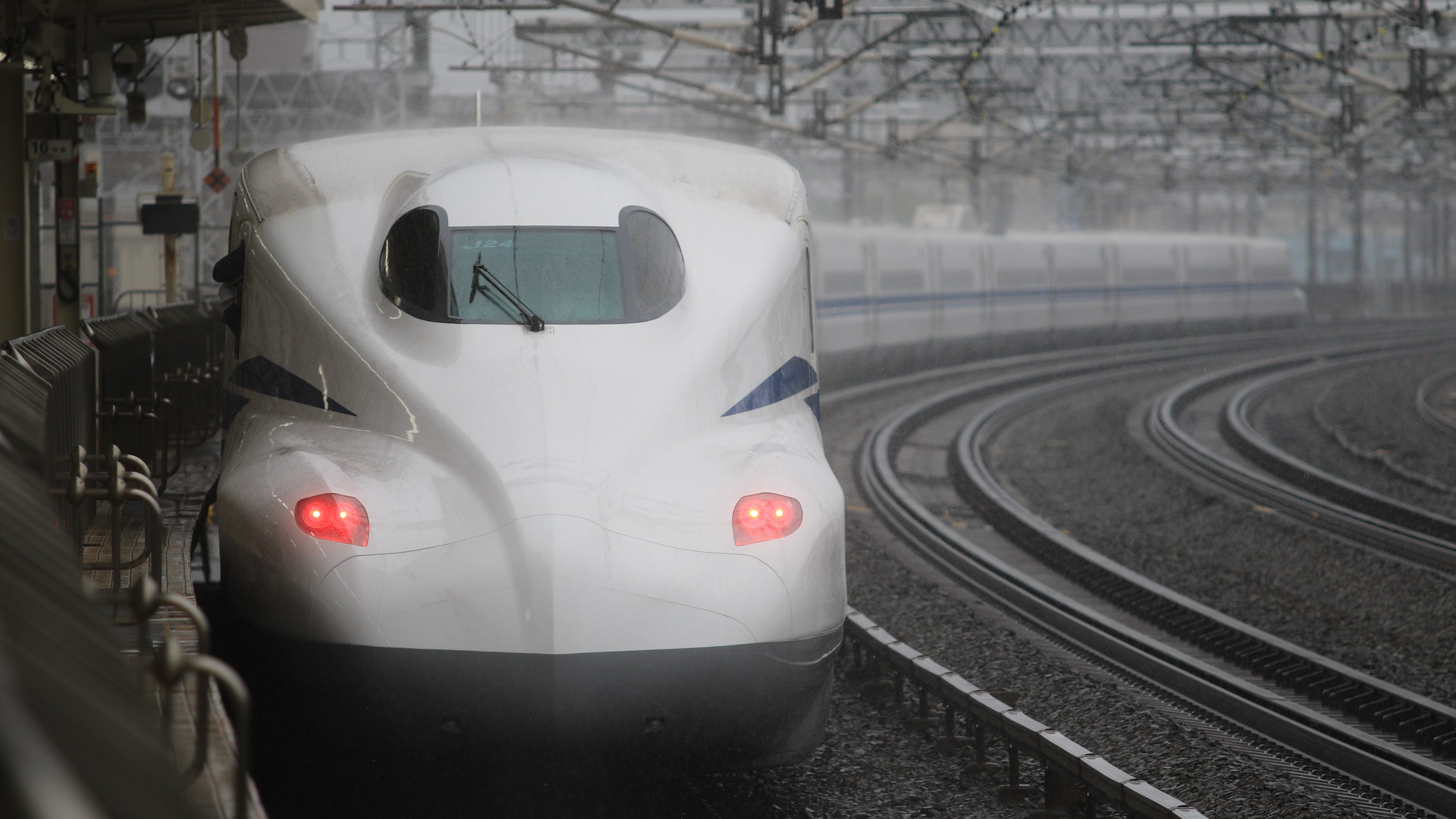 だじろ～ on Twitter: "こだま724号 N700S J24編成 浜松駅のぼっていったよ(^^ゞ https://t.co/3UxeR4rhwV" / Twitter