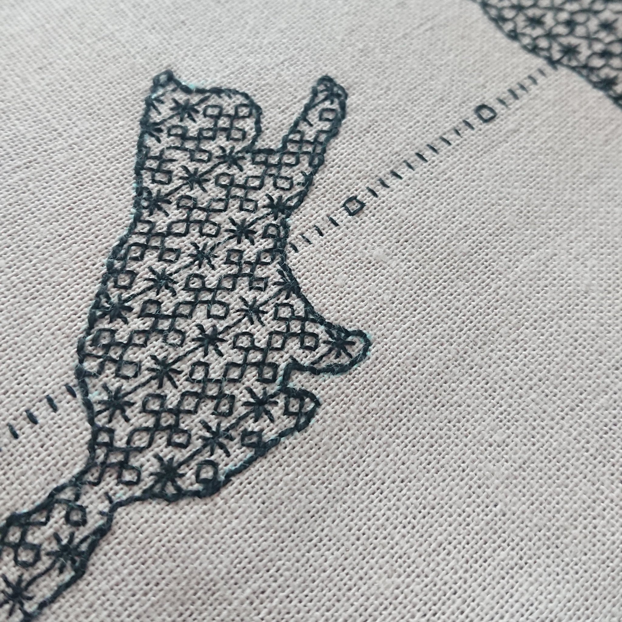 さんめひとめ@ブラックワーク刺繍 (@3me1me_stitch) / X さんめひとめ@ブラックワーク刺繍 (@3me1me_stitch) / X
