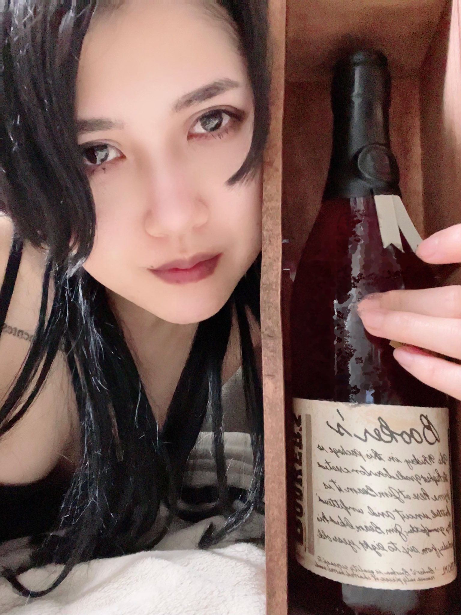槐 モナ Mona Enju😈tokyo On Twitter ブッカーズをギフトでいただきました🥺💓ウイスキーの中でイチバン好きなので