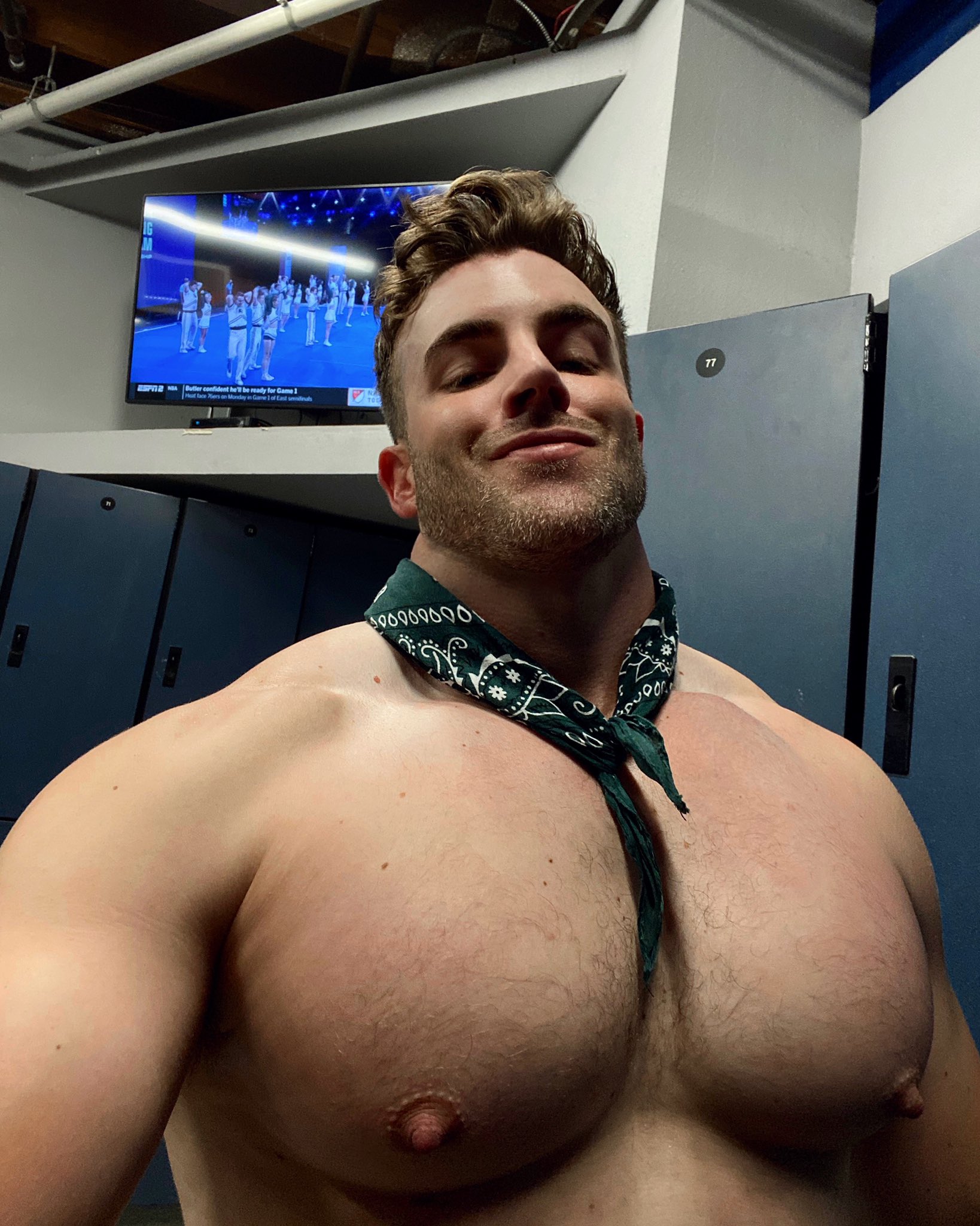 Hypnomatic on Twitter: "RT @deBruinDane: Busy morning 🥵 https://t.co/Ve8aHSQzRv" / Twitter