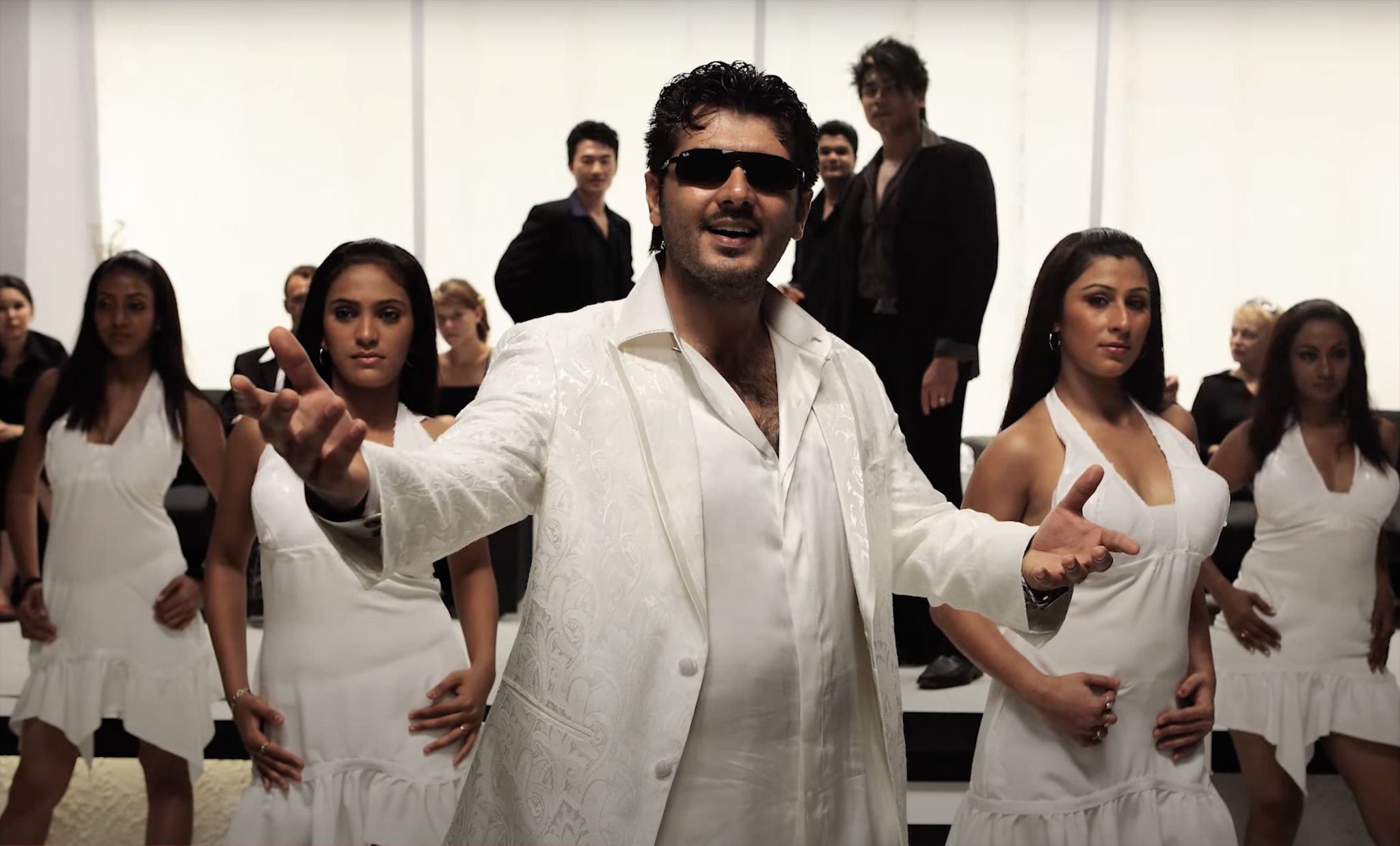 ESWAR RAJ™ 𓃵 on Twitter: "Good Morning AJITHIYANS ️ Have a Great Day #AK || #AjithKumar || #AK61 ...