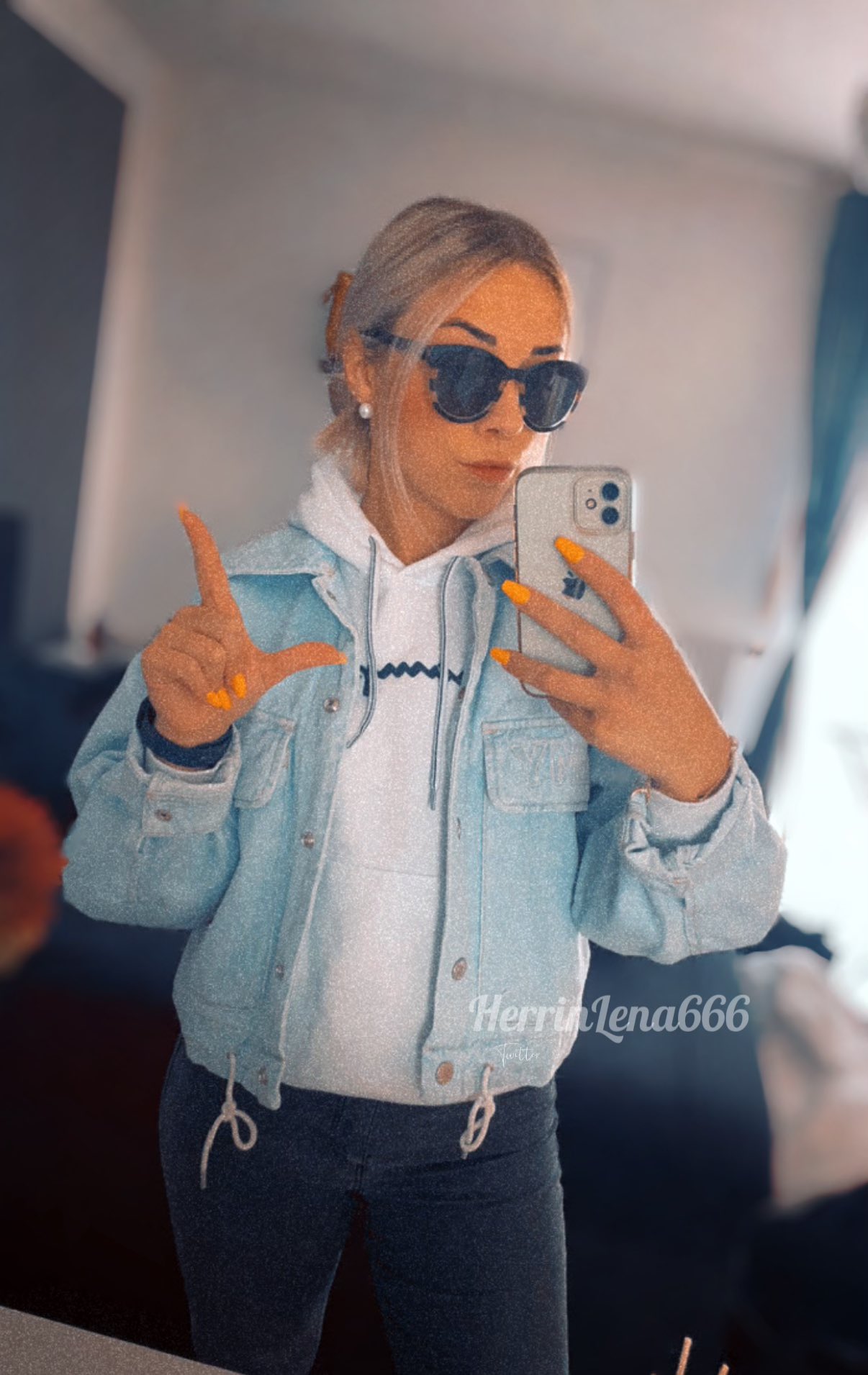 Herrin Lena🔥 on Twitter: "Guten Morgen Findom 💸 Dann starten wir mal in die neue Woche😌 https ...