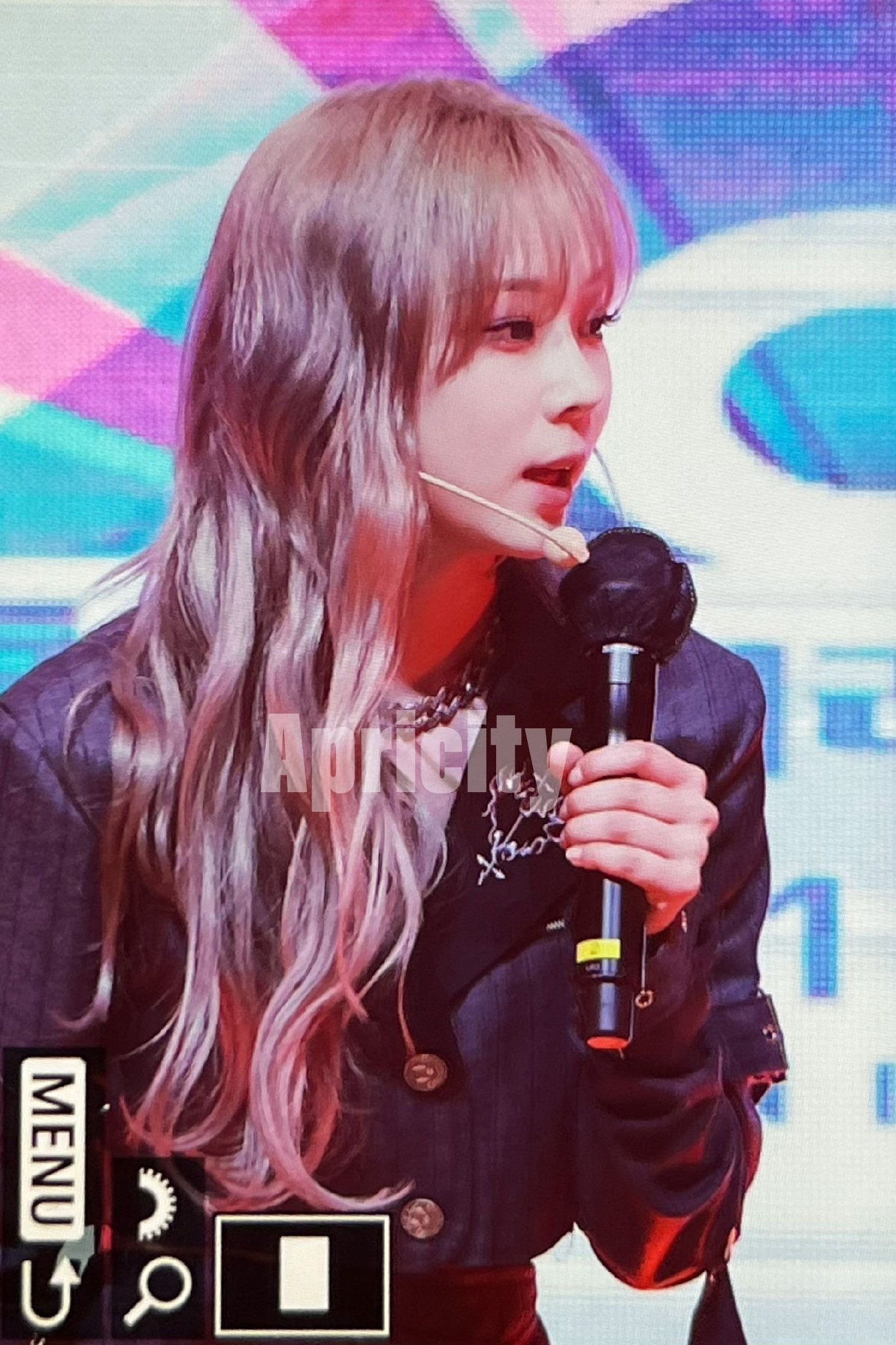 ON - use /ae/ on Twitter: "/ae/ winter look so hot ️ ️🔥 https://t.co/Y6EI6mrs5f" / Twitter