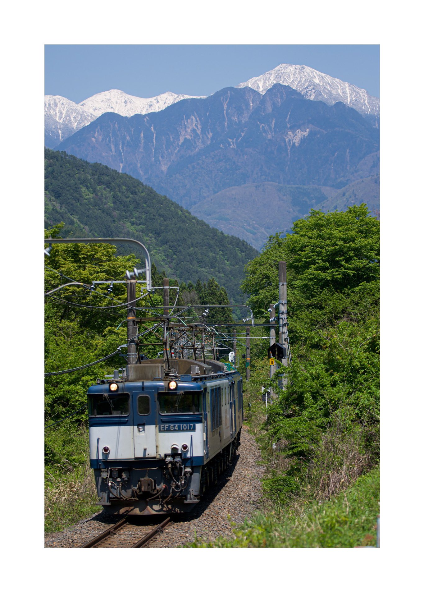 rokuyon on Twitter: "2022/5/3 8084レ EF64 1017+EF64 1021+タキ12B https://t.co/AMfOLc4XhT" / Twitter