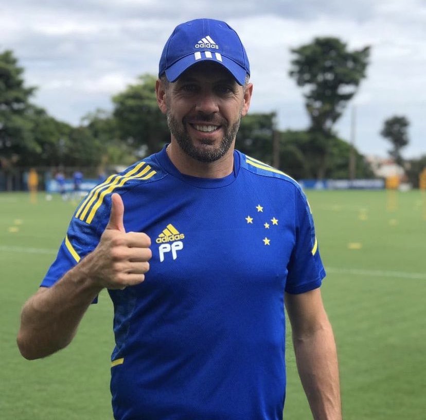 Ronilson Neves on Twitter: "@SofaScoreBR @BrasileiraoB Cruzeiro sendo comandado por Paulo ...