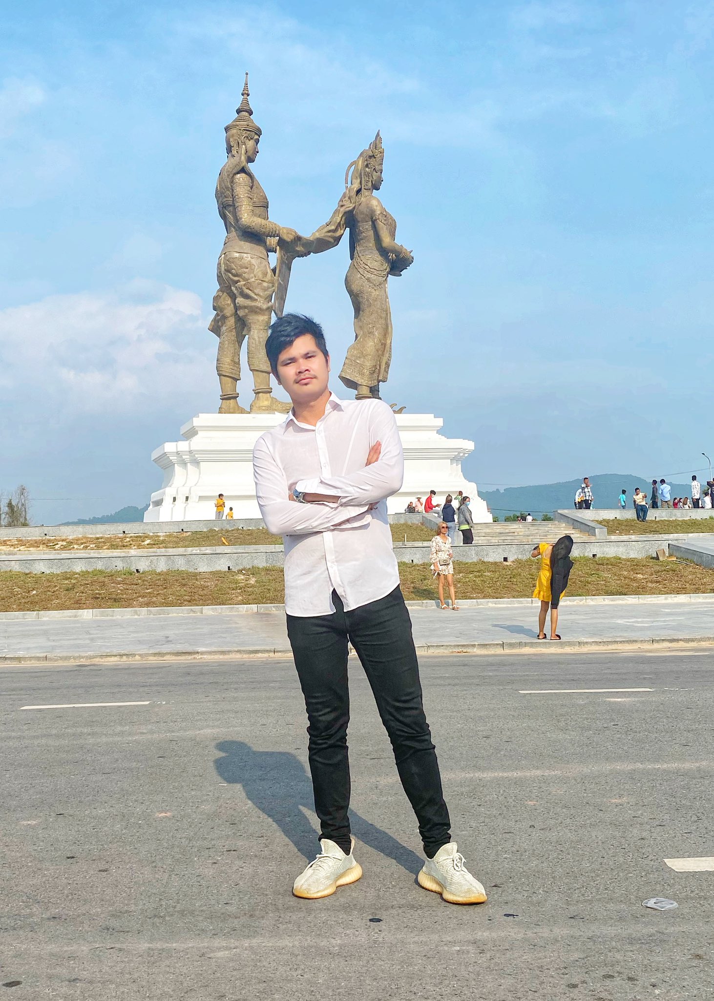 yun lam chheng (@kongchettra281) / Twitter