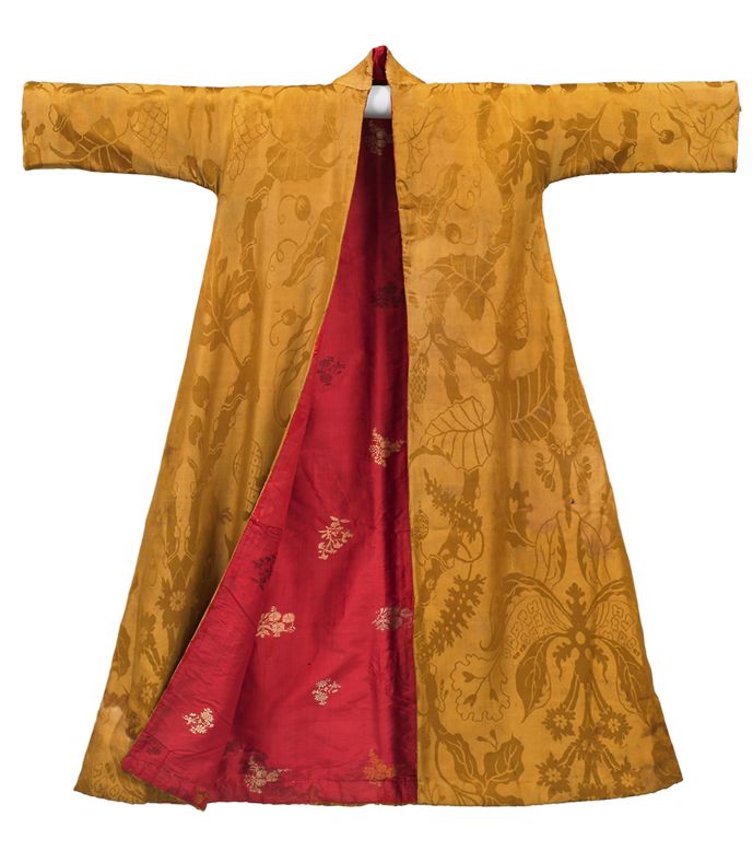 Bonnet’s Banyan Bounty: Our Flag Means Death and Those Robes – Natania ...