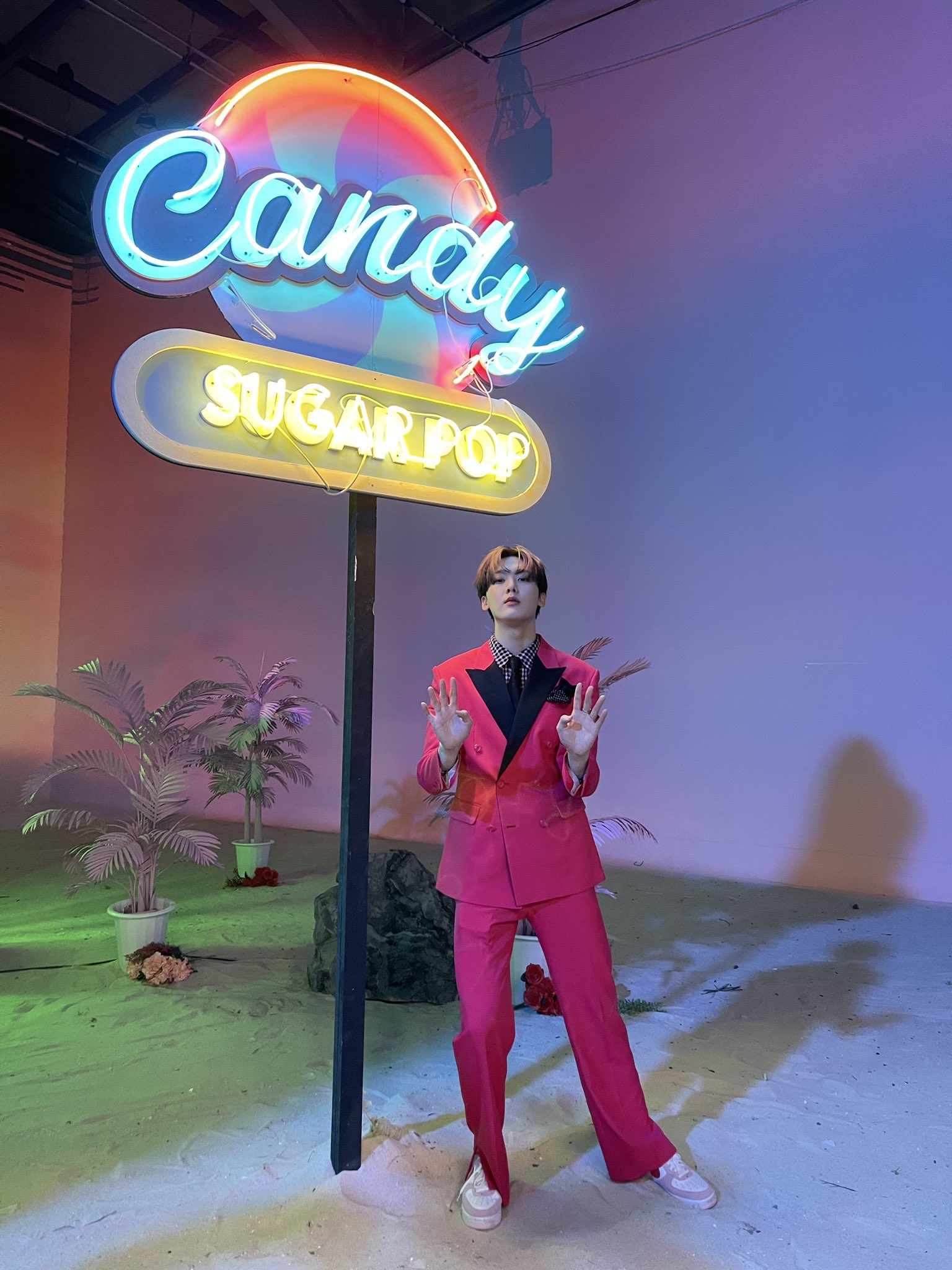 SANHA THAILAND on Twitter: "{TH} 220517 @offclASTRO : My Candy Sugar Pop🎂🍰🍭🍫🍩🍦🍬 กู๊ดมอร์นิ่ง ...