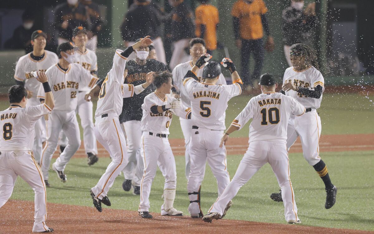 俺の名はケロマティ！副業芸能事務所社長！ on Twitter: "RT @hochi_giants: 巨人サヨナラ勝ちに「河村さんが勝たせてくれたのかも。それくらいあり得ない急展開」河村亮 ...