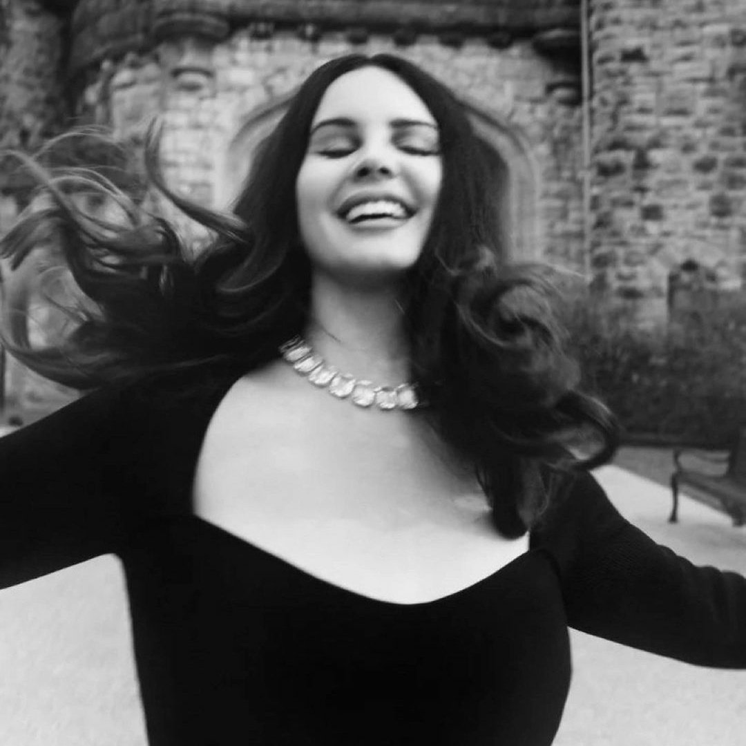 Lana Del Rey Nation On Twitter 🚨 A Mulher Mais Linda Do Mundo Novas