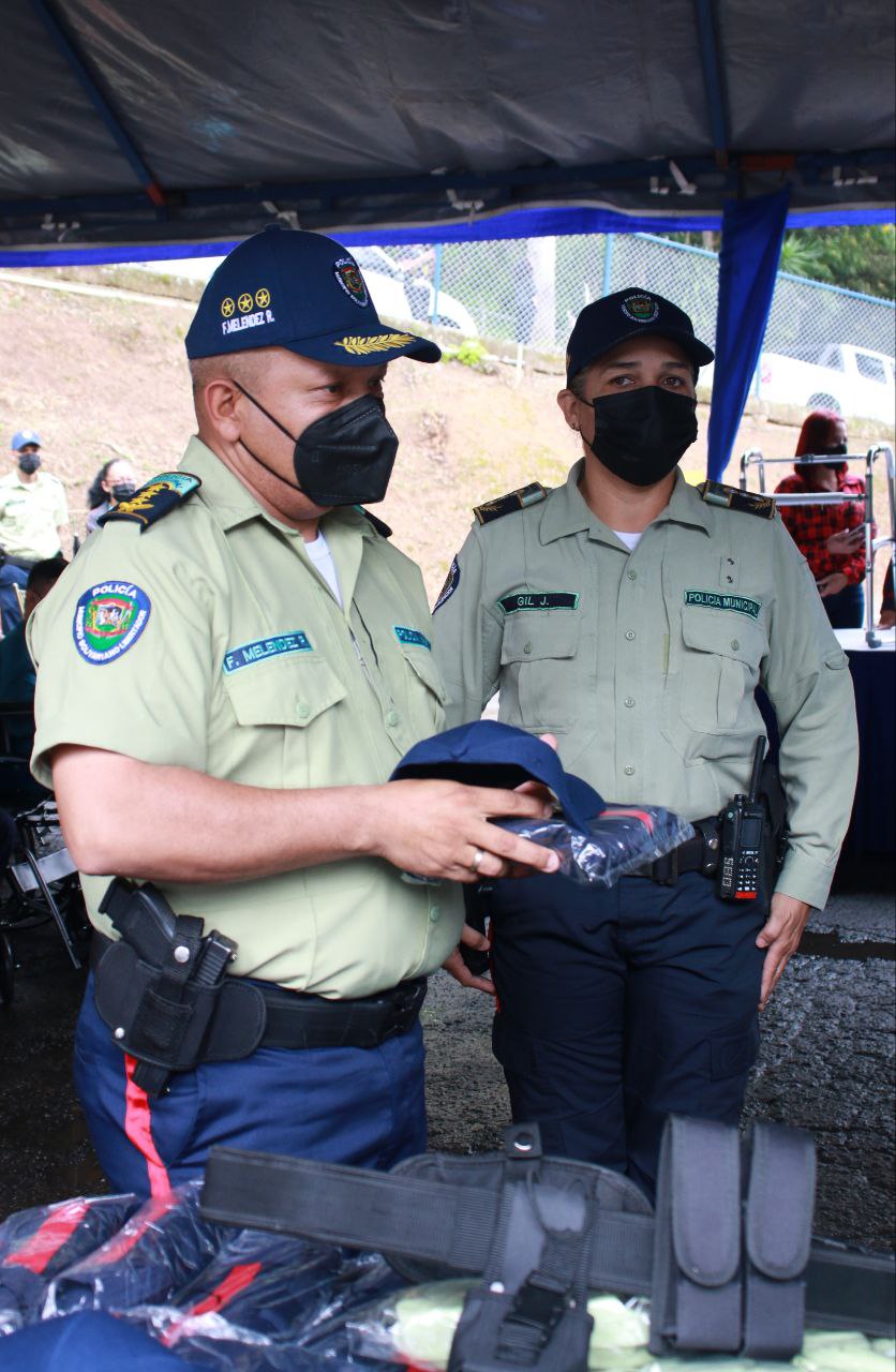 Carmen Meléndez On Twitter La Transformación De La Policía De Caracas