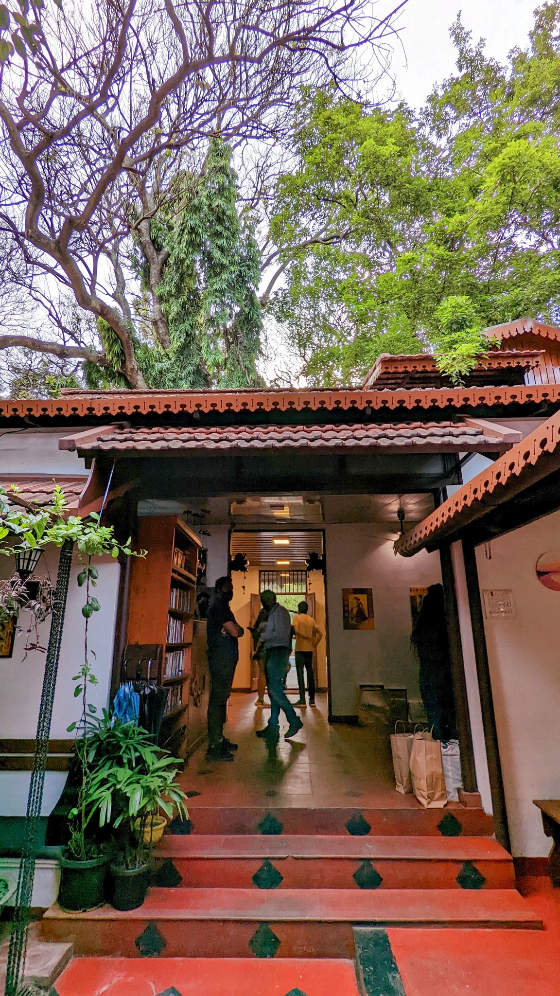 Ankit.Today on X Dyu Art Cafe Koramangala. Easily one of the most gorgeous cafes in Bangalore. https t grmhVQQkYy X