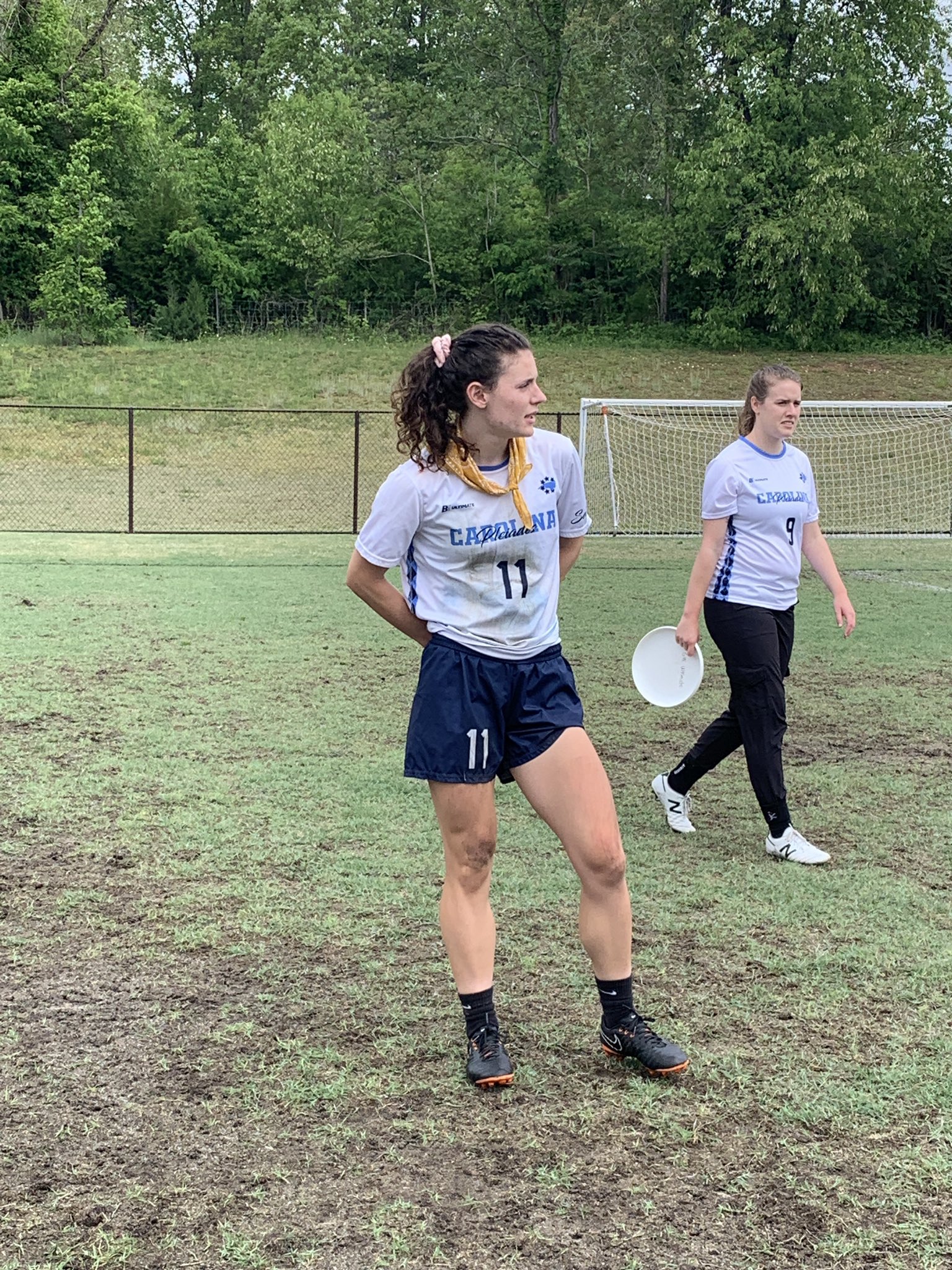 UNC Pleiades on Twitter: "Dawn gets a D, throws a huck, then syd throws to her for the score ...