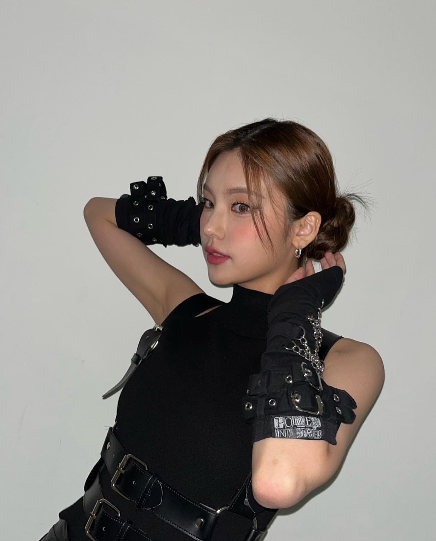 daitzy on Twitter: "예지 인스타 #예지 #있지 #ITZY https://t.co/ElKtjz9k8l" / Twitter