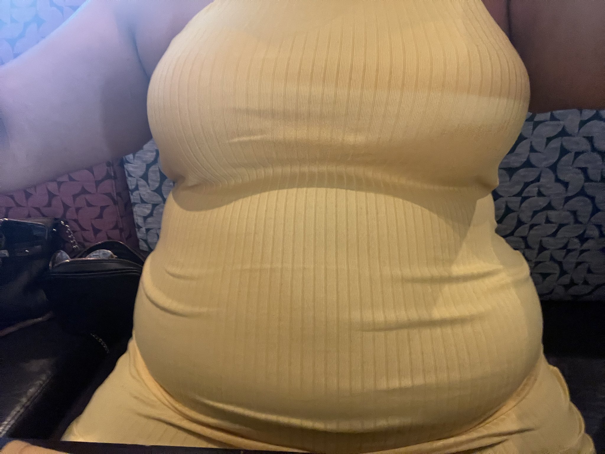 dev 🥀🇨🇺 (Dolphins 3-1) on Twitter: "before u dm me im shaped like this soooo https://t.co ...