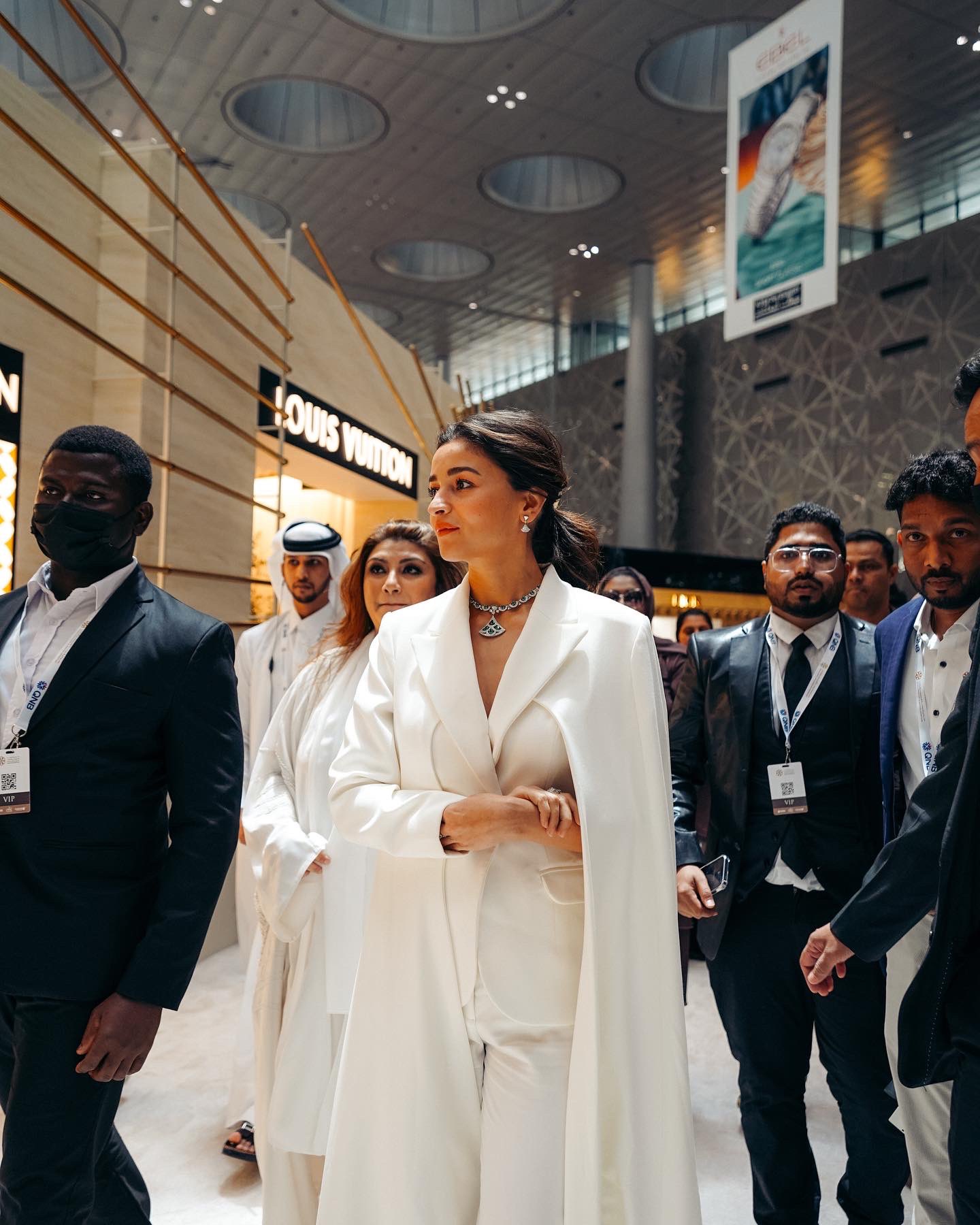 Qatari Women Dress Code What To Wear In Qatar: A Packing List For