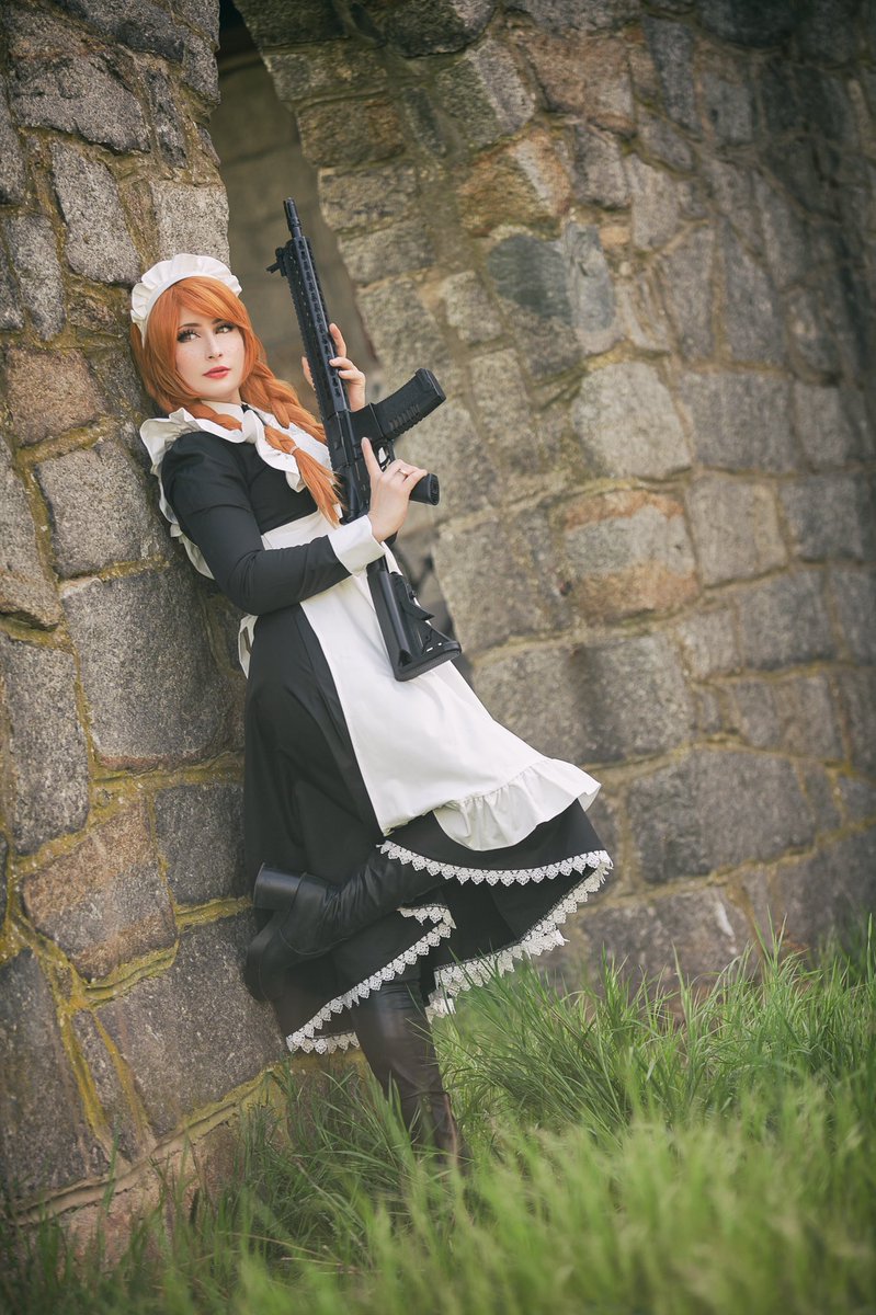 Happy Maid Day #メイドの日 💖 📷: @Sarenka_photo #maid #maidwithgun # ...