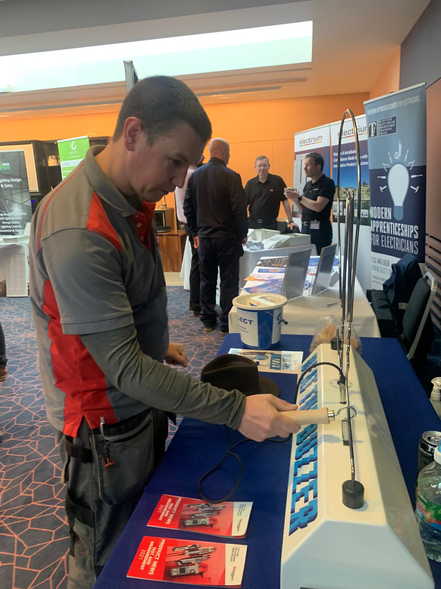 SELECT_Yvonne on Twitter: "The atmosphere is buzzing at today's Tool Box Talks in Dundee #SELECT ...