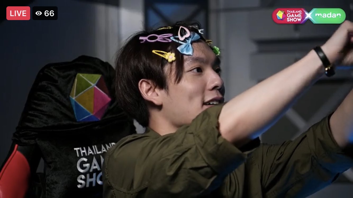 CCOPTEROFFICIAL on Twitter: "หนูลูก 5555 #TGSxCOPTER https://t.co/md9dJQAB19" / Twitter