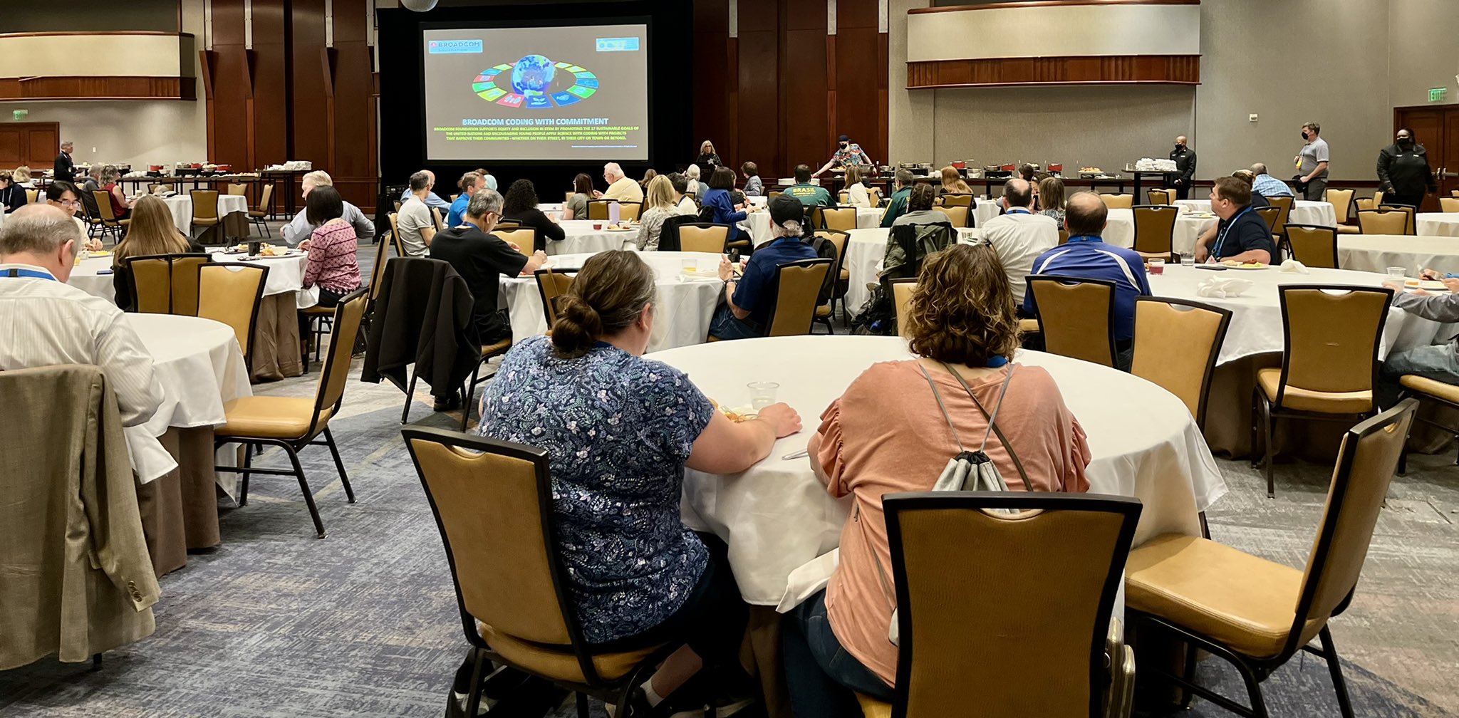 Broadcom Foundation on Twitter: "#Sciencefair directors hear from Paula Golden on # ...