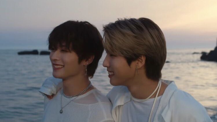 xuxi aus on Twitter: "main character — minsung (au) jisvng sabía ...